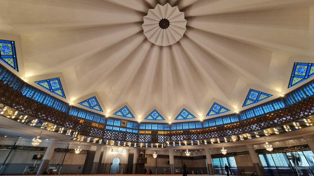 Singgah Ziarah Serahan Sumbangan Infak Kepada Pn. Siti Aishah dan Pn ...